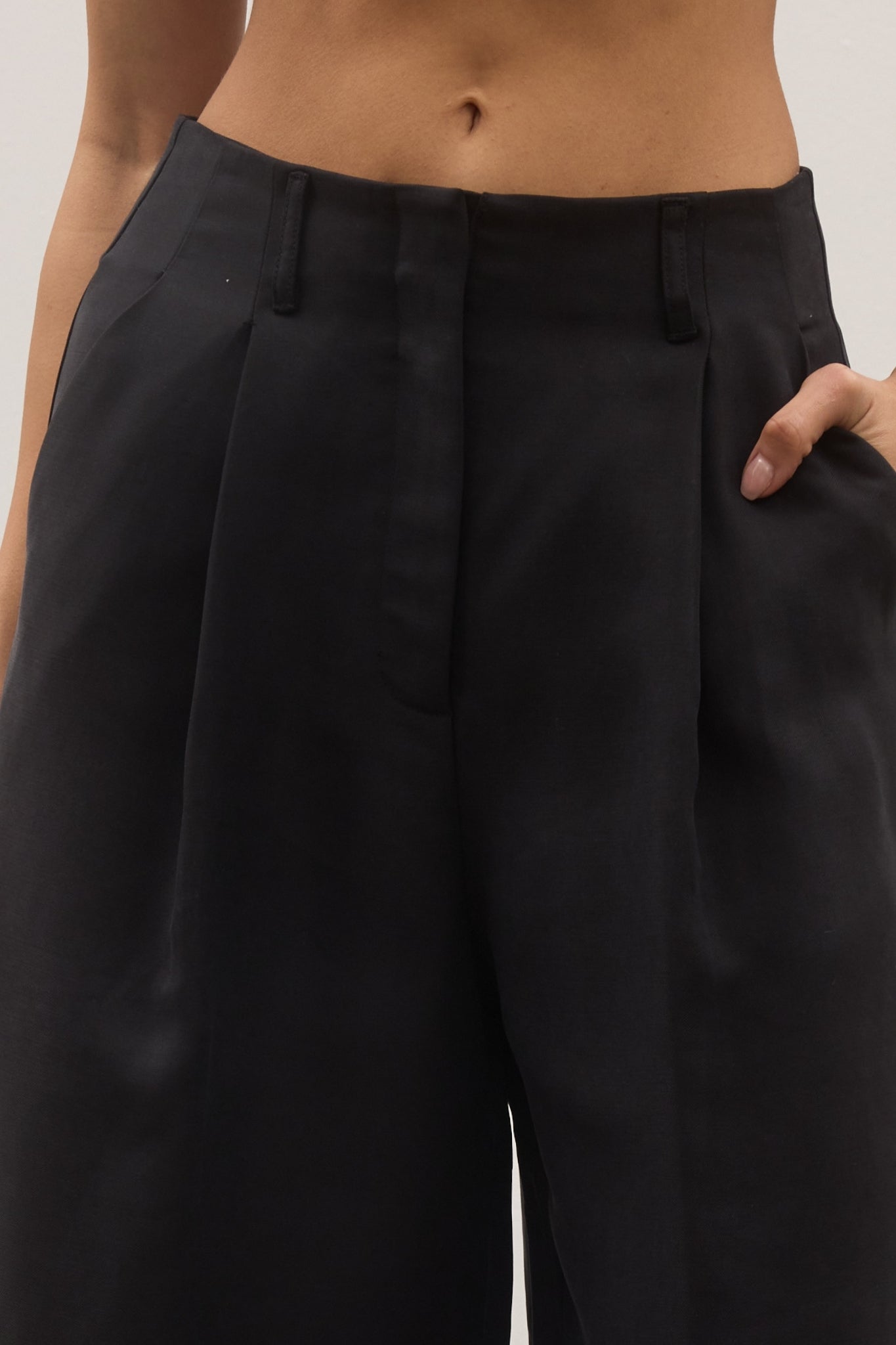 ALEX SHORT - BLACK – Bayse Brand